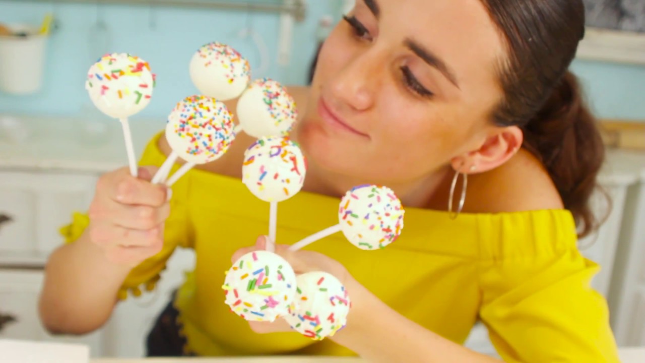 WORLD'S EASIEST CAKE POPS / PERFECT Tips and Tricks / DANI FLOWERS