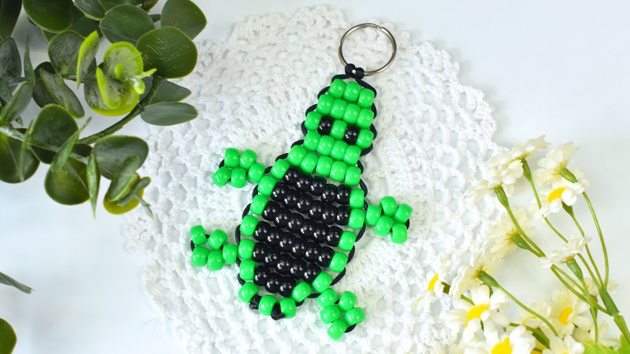How to Make Turtle Shaped Keychain with ponybeads?