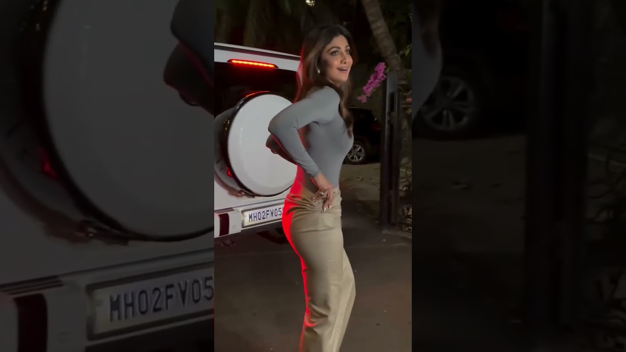 Shilpa Shetty Hot Look So Beautiful Outfit #bollywood #shilpashetty #shorts