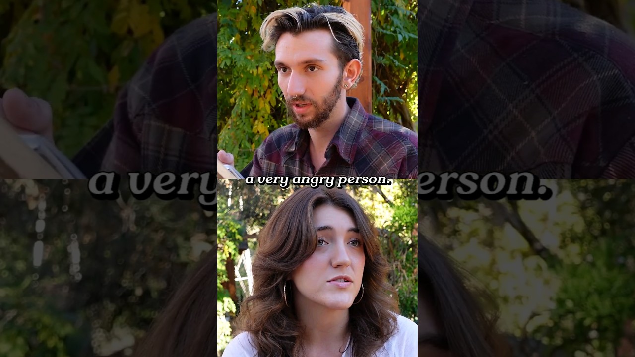 how her parents' DIVORCE affected her          #portrait #divorce #art #interview #drawing