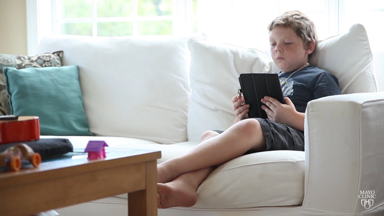 Mayo Clinic Minute: Kids and screen time