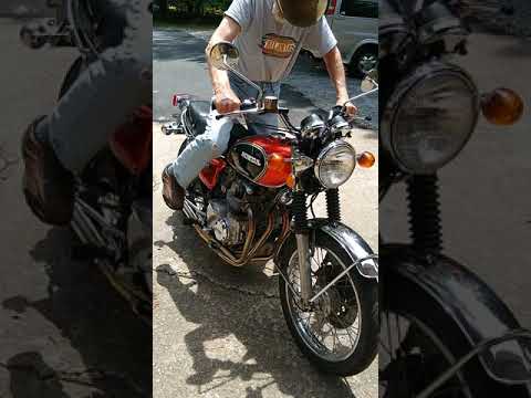 Old man kick-starts 1974 Honda CB550 four cylinder #shorts