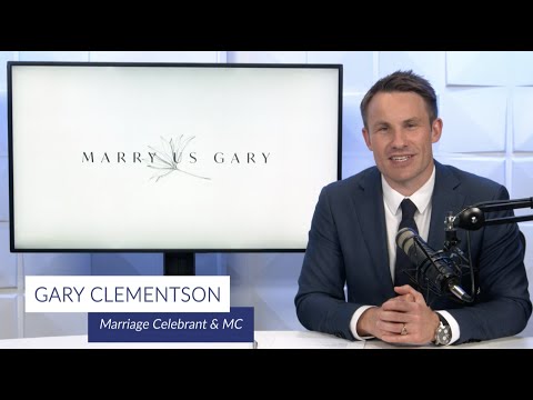 What Does a Wedding MC Do?