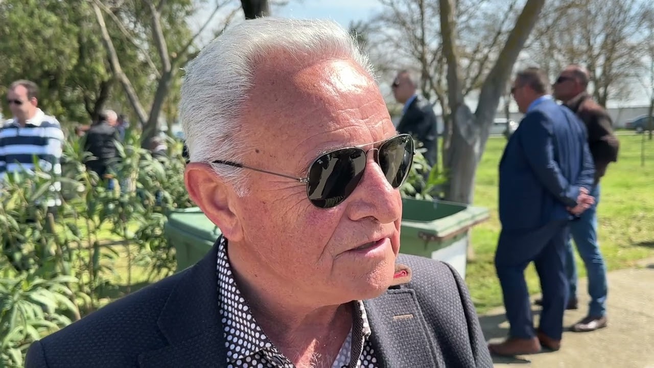 Λάρισα: Βαθιά θλίψη και θρήνος στην κηδεία του Γιώργου Λαδόπουλου ...