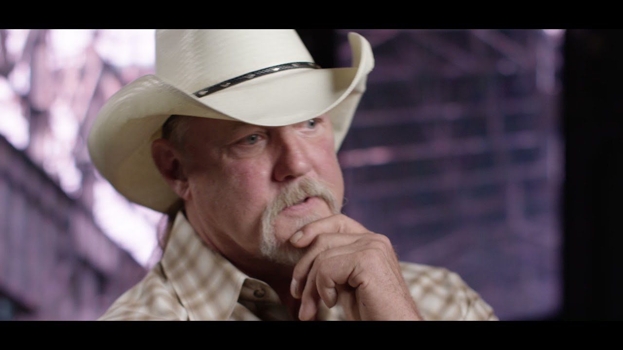 Trace Adkins - Empty Chair (Track by Track)