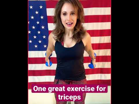 Best Tricep Exercises for Women with light dumbbells