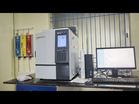 How to use Gas Chromatography ? | Complete Operation Tutorial | Coulmn Fitting | Shimadzu Gc-2014C