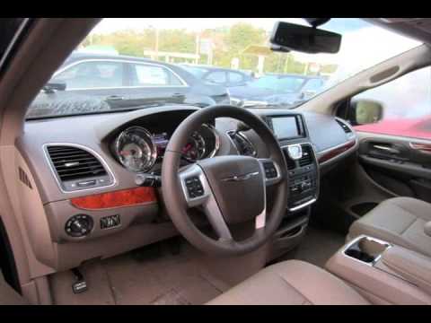 426016 2014 Chrysler Town and Country