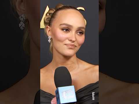 #LilyRoseDepp and #070Shake have that "je ne sais quoi" kind of love. β€οΈ #GovernorsAwards #shorts