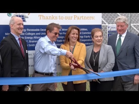 Golden Apple: Solar Schools Project Officially Completed