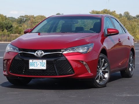 View - 2015 Toyota Camry Review | Zigwheels