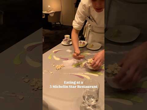 Sit down with us for dessert at Alinea Restaurant, a 3 Michelin Starred restaurant in Chicago 🤯