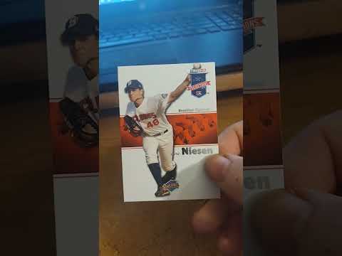 Eric Niesen MLB Baseball Card