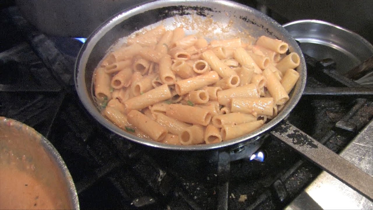 Classic Rigatoni with Vodka Sauce