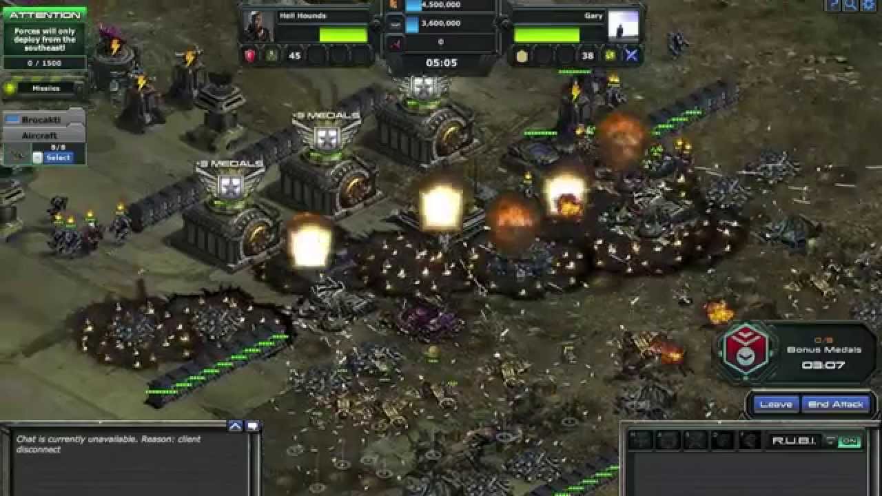 War Commander Banshee vs Hell Hound 45 Base