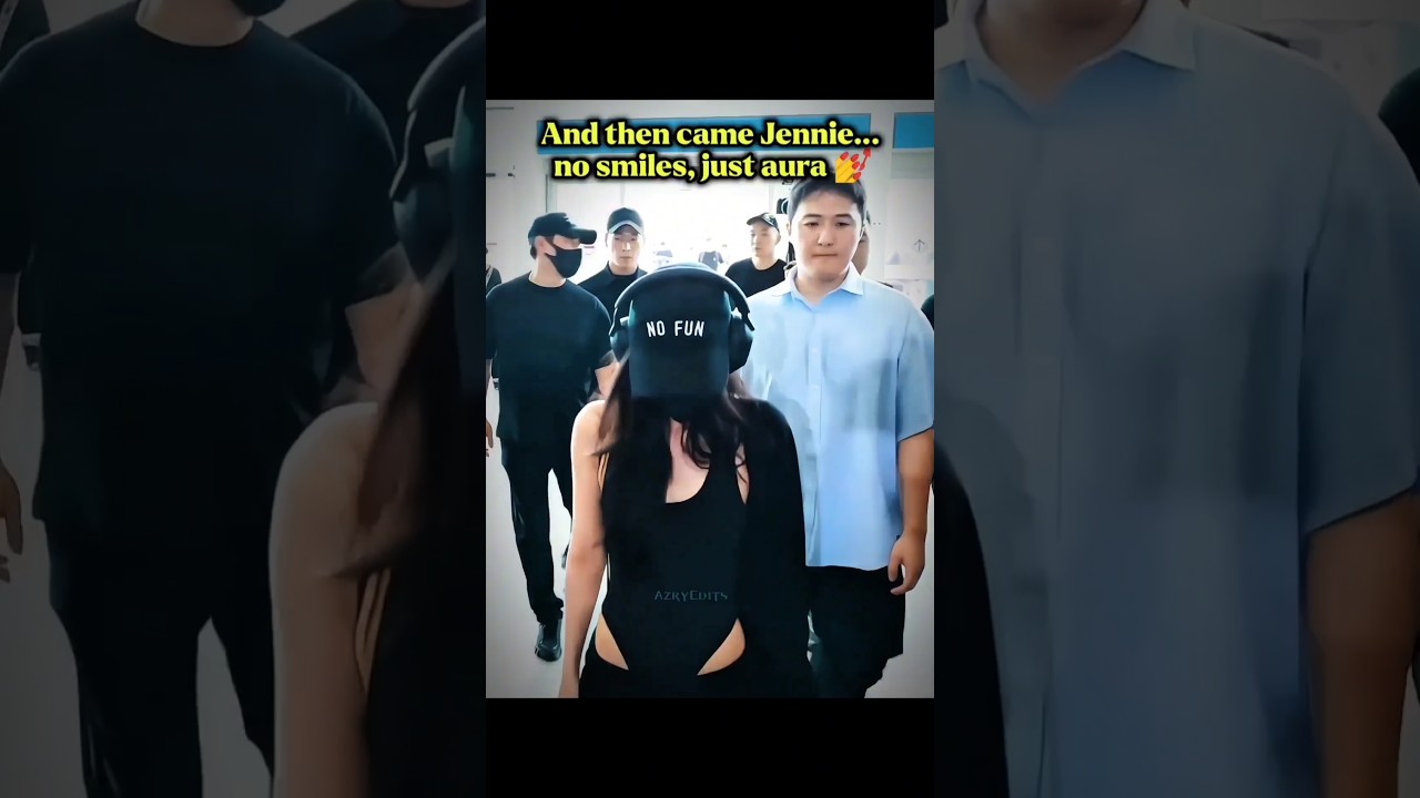 Jisoo was all smiles but then came Jennie 💀💥 #blackpink #jennie #jisoo #fyp #shorts