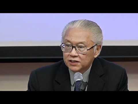 What is the role of private education in Singapore?
