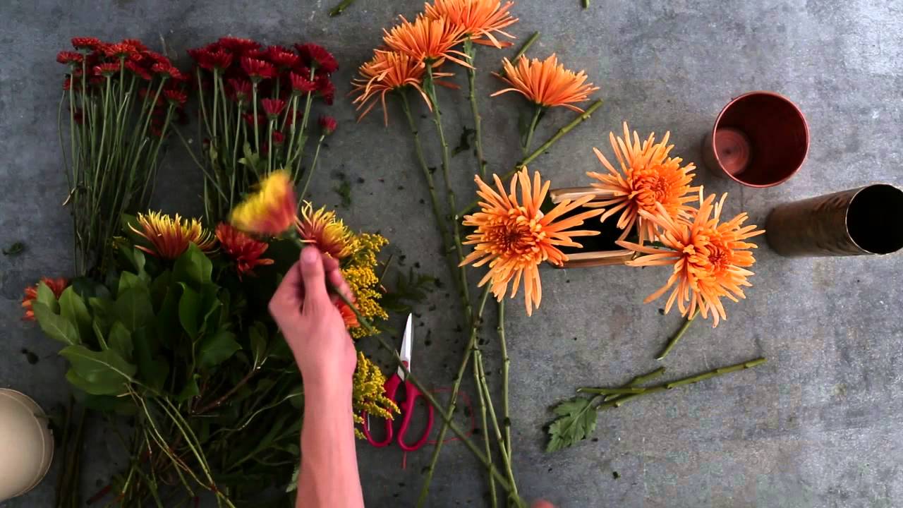 Make Your Own Autumn Flower Arrangement