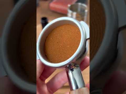 The perfect shot of espresso #coffee #espresso