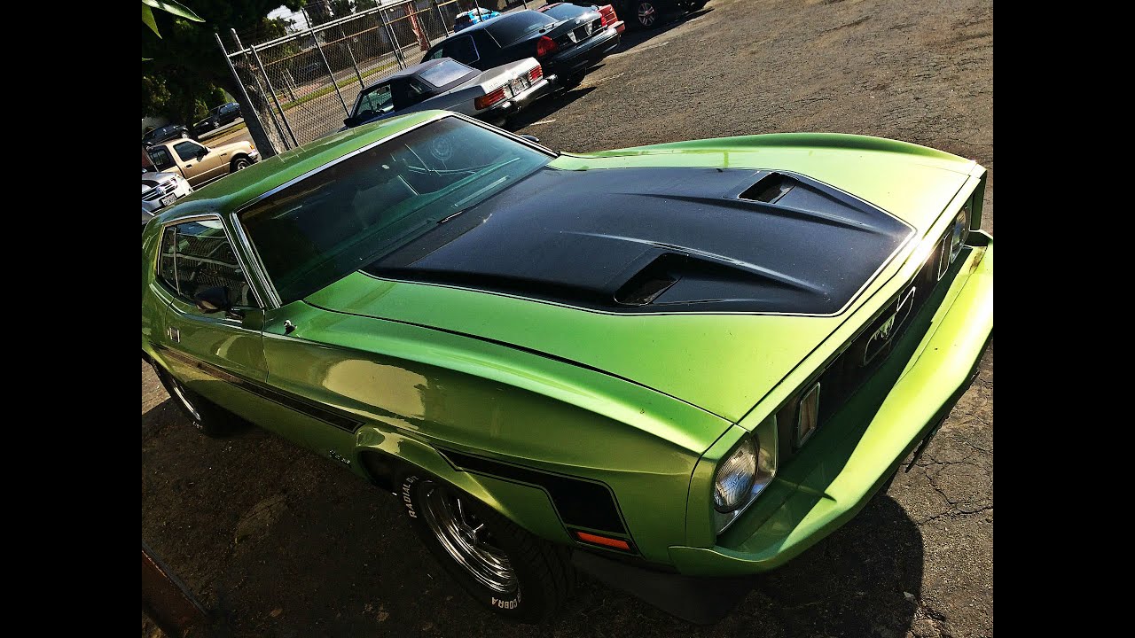 1972 Ford Mustang Mach 1 interior restoration