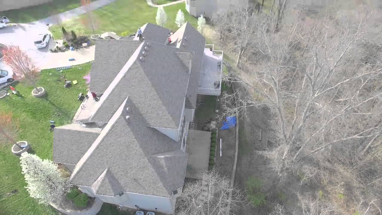 Constructors 911 finishing large Roof