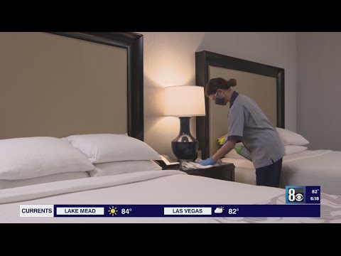 1,800 Las Vegas hotel jobs unfilled, employers competing with new-hire incentives