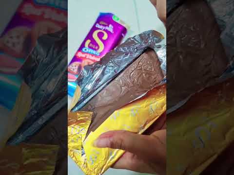 Cadbury Dairy Milk Silk Oreo Red Velvet Chocolate #cadbury #dairymilk #oreoredvelvet