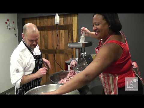 How to Make Sausages | Making lamb sausages in Mornington Peninsula, Australia #MelbourneTouring