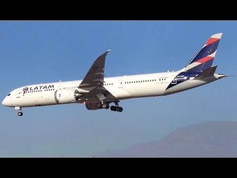 LATAM Chile Boeing 787-9 [CC-BGF] | Landing at Santiago Airport SCL