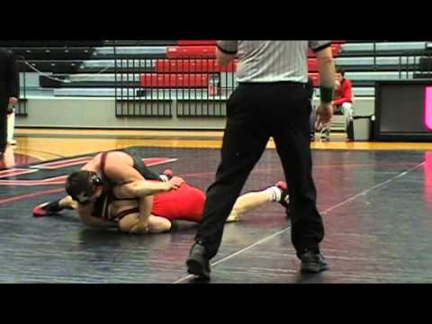 Josh Thompson (UCM) vs. Adam Sain (Labette) 174 lbs.