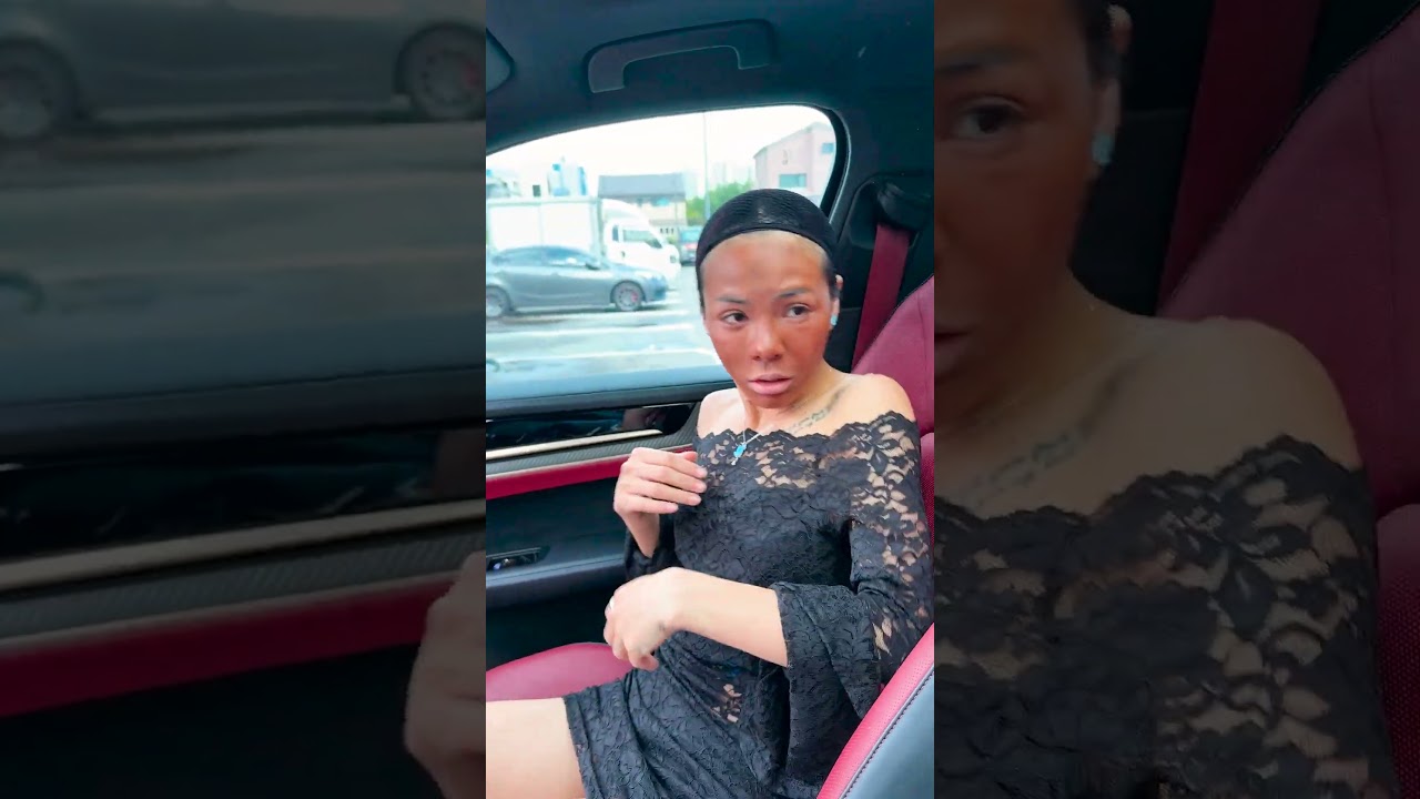 She made from balloon🧏‍♀️🎈 #shorts #funny