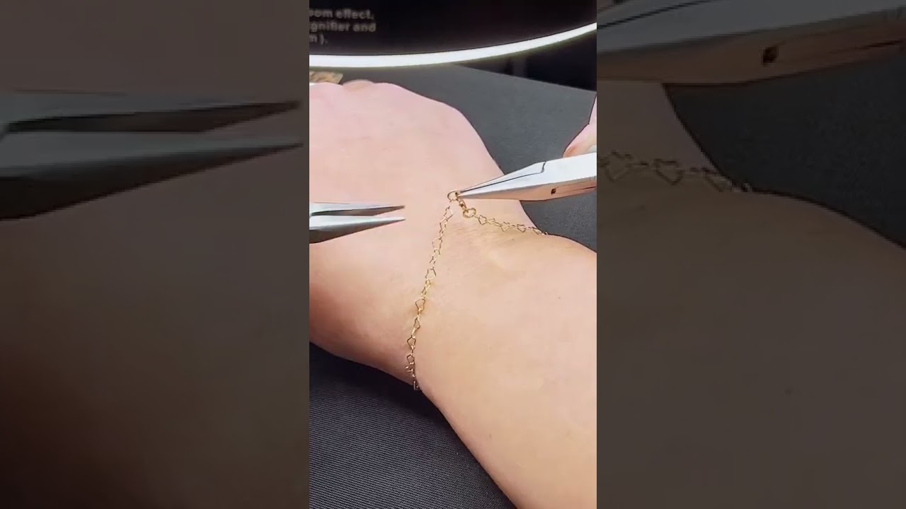 Have you heard about permanent jewelry? ✨#permanentjewelry #alabama #goldbraceletdesign