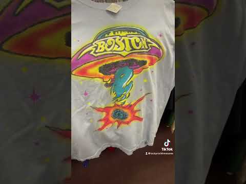 One off thrift stores are the best! #thrifting #reseller #sidehustle #vintagetees #thriftstorefinds