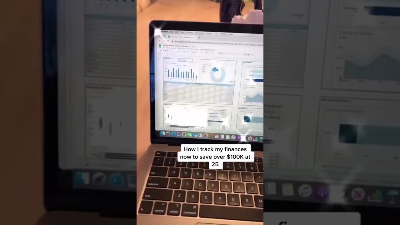 Personal Finance Dashboard (spreadsheet glow up) - Economics Insider #Shorts