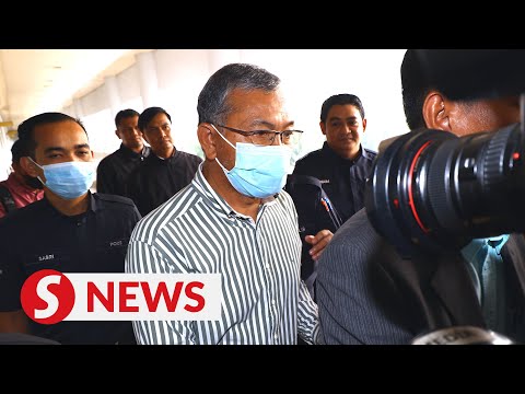 Former MB Perlis, Datuk Seri Azlan Man, charged for corruption ...