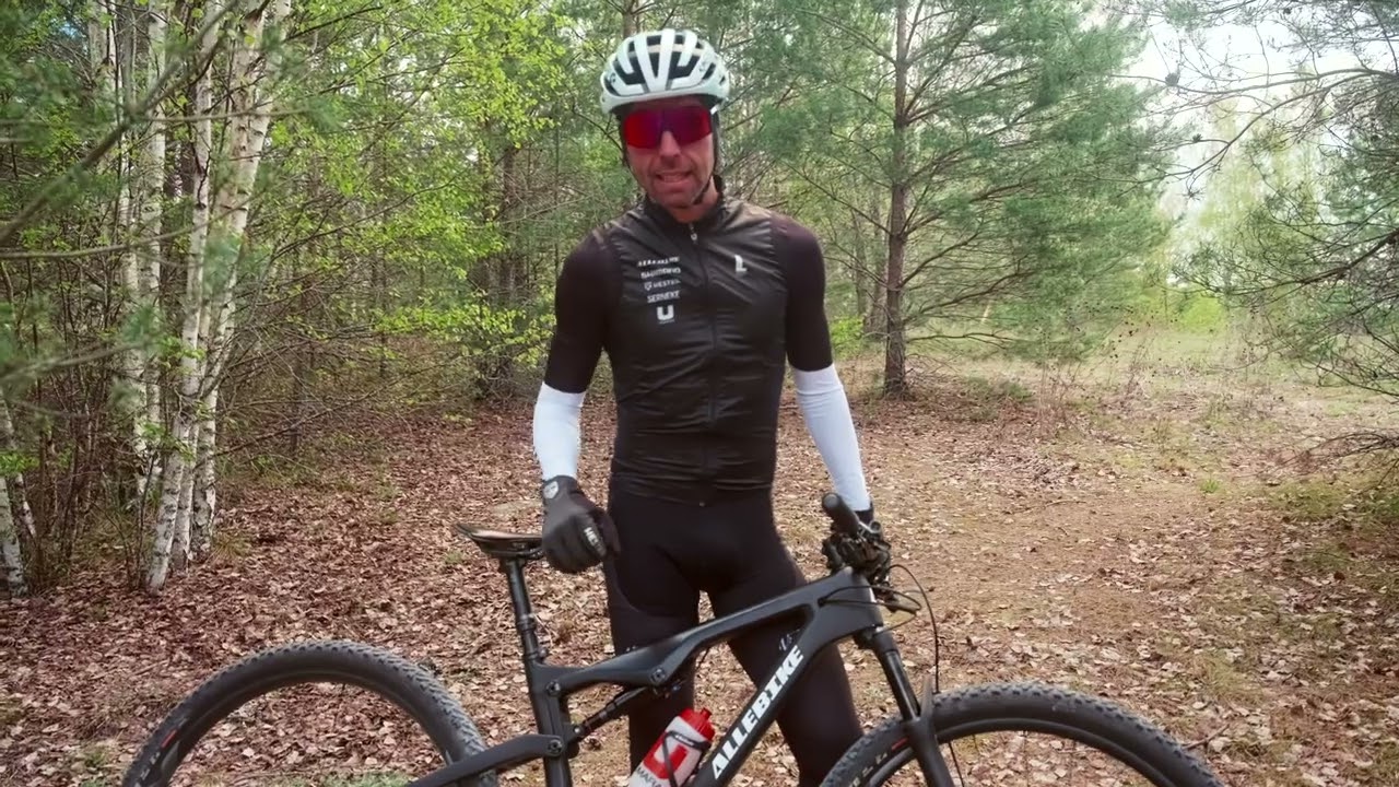 Emil Lindgren berättar om nya Shimano XTR m9200 Di2