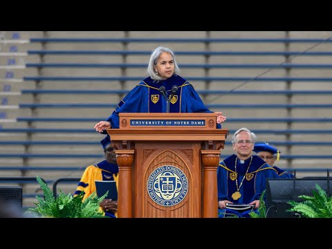 20 Best Graduation Speeches of All Time