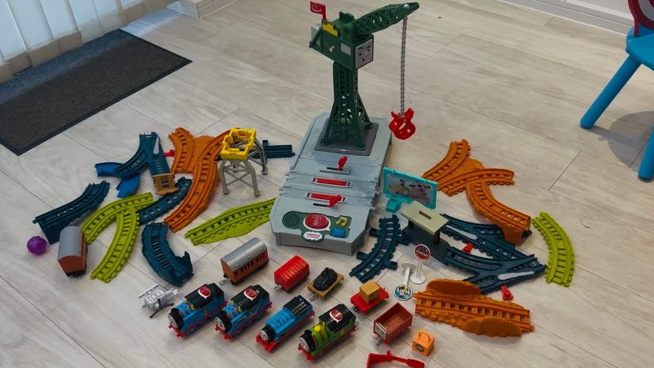 Thomas & Friends Review on Cranky the Crane Trackmaster train set