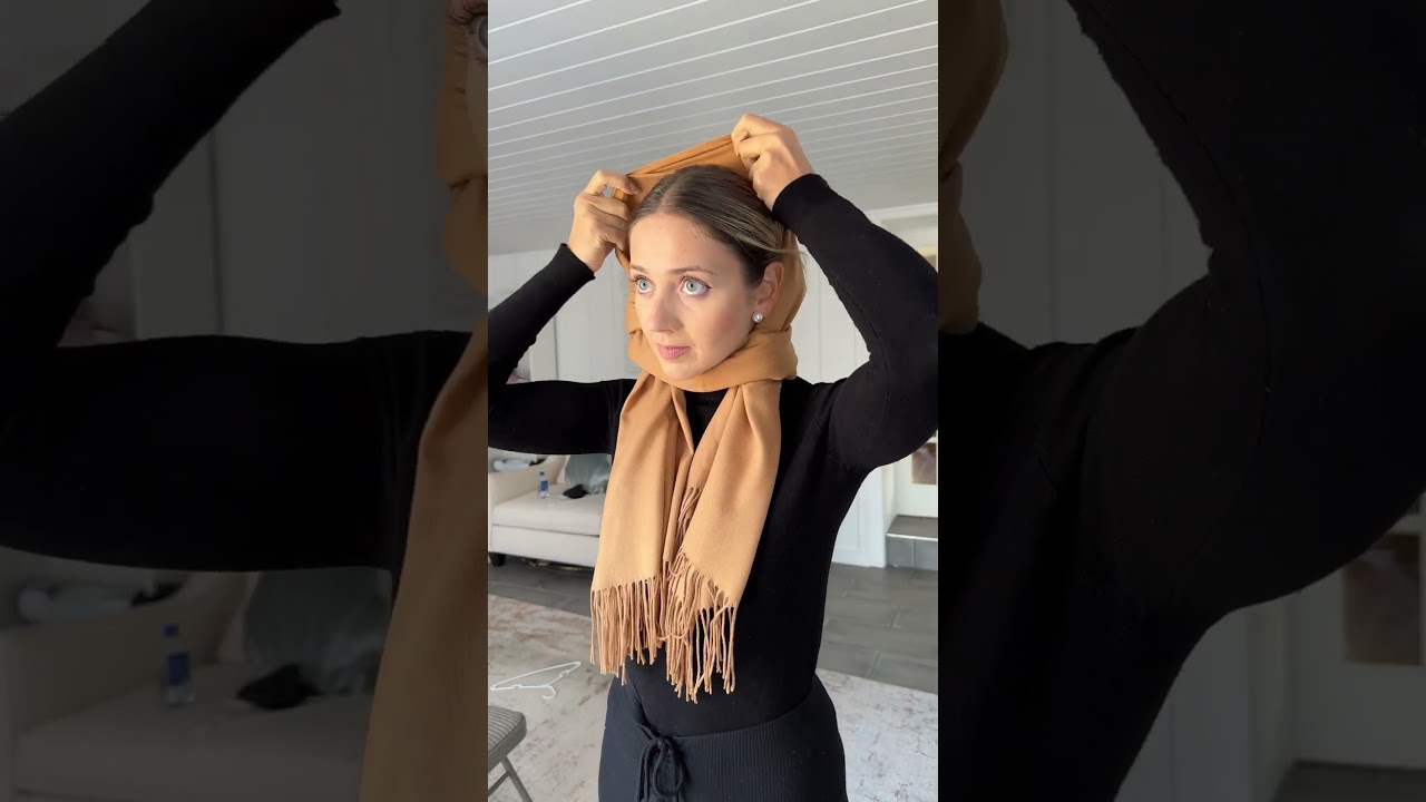 How to style a scarf for winter! Stay warm in the cold winter days while slaying this style #fashion