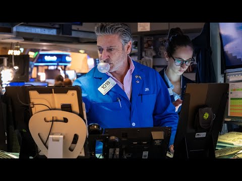 Stock futures rise slightly with S&P 500 Nasdaq on six-day losing streak
