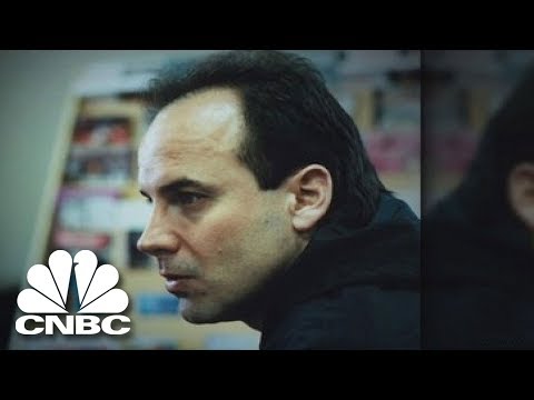 Mind Games: How Con Artists Hook Us | American Greed | CNBC Prime