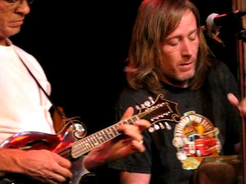 Xiola Blue - Music Profile | BANDMINE.COM