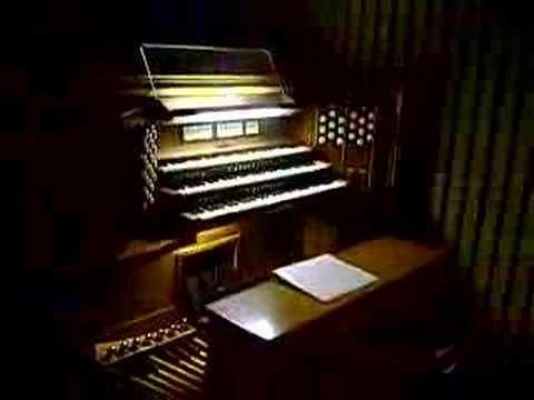 Calvary Temple Winnipeg pipe organ
