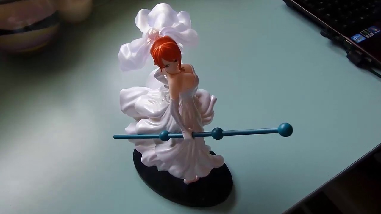 One Piece Figures - Nami (Wedding Dress)