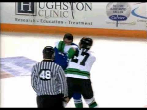Tyler Barr vs. Alex Gallant, January 26, 2014 - Louisiana IceGators vs ...