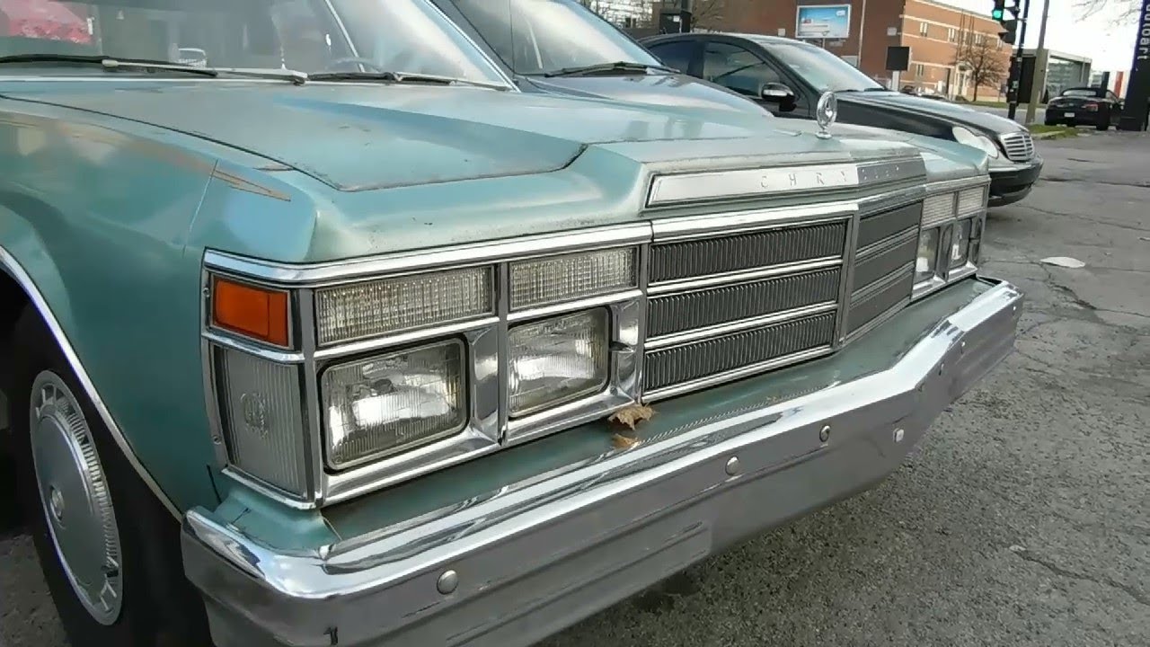 A RARE 79 CHRYSLER LEBARON SEDAN SPOTTED IN MONTEAL / 5-4-19