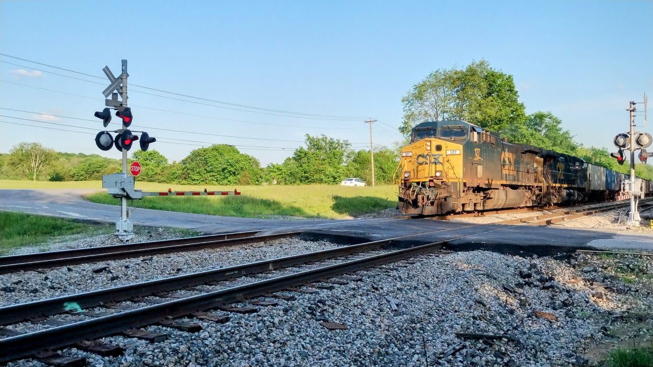 CSX Northbound Freight Manifest in Arrington,TN 04/30/25