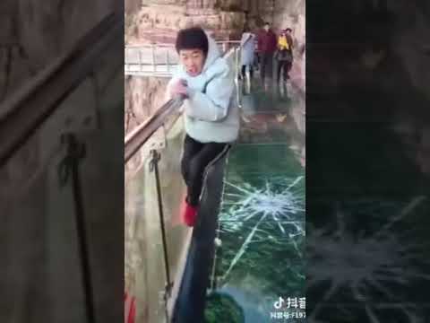 OnDemandKorea - English - China's Bridge of Glass 😱