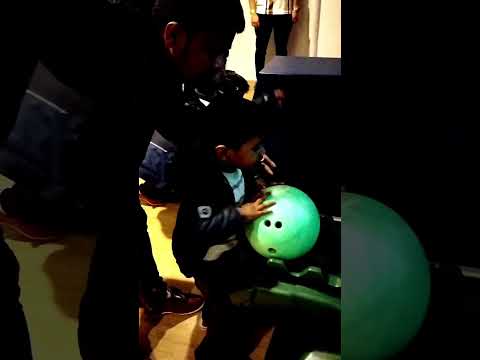 Minivlog#1️⃣7️⃣4️⃣#Center Parcs Limburgse Peel,Nertherland#Exploring resort starts in bowling#shorts