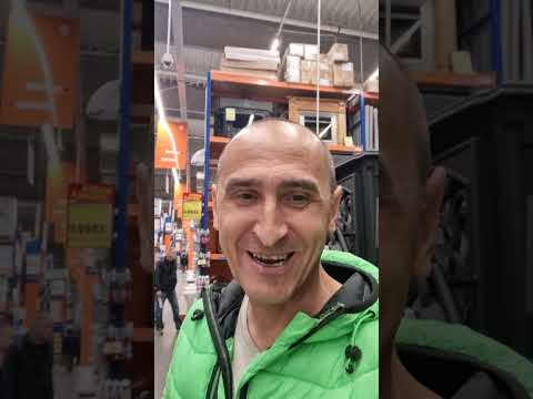 MAGAZINELE DEDEMAN SUNT CA LA DISCOTECĂ